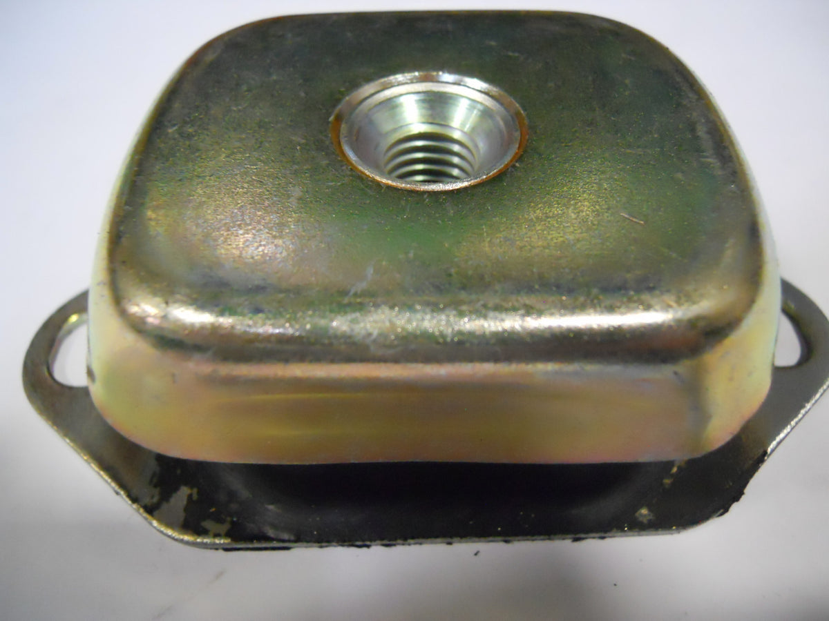 ISOLATOR MOUNT STABLE-FLEX 220 LB – Shop Fecon